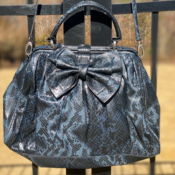 Jessica Simpson | Bags | Jessica Simpson Blue Snakeskin Vintage Look ...
